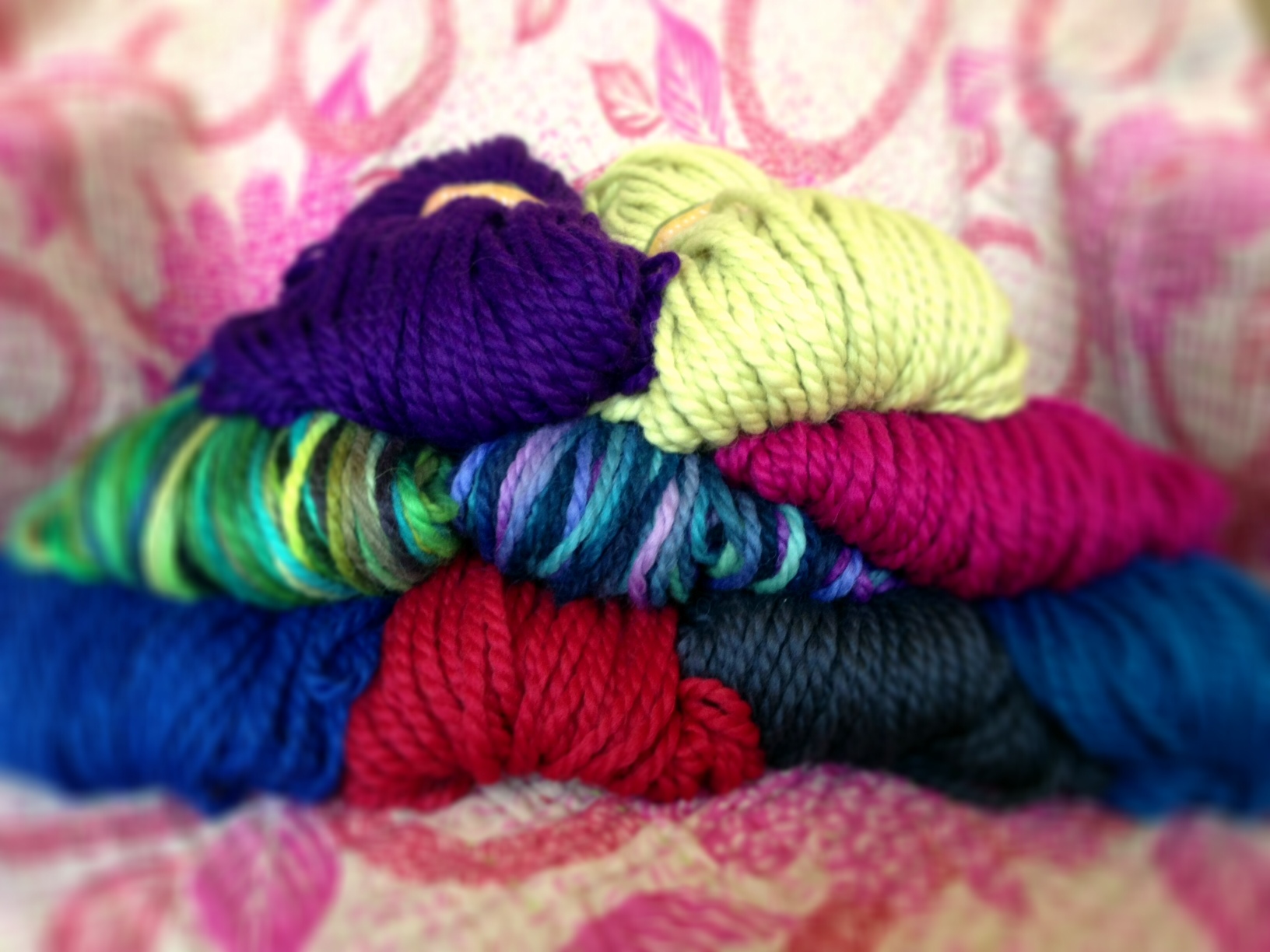 Misti Chunky Cowl – Free Pattern – LoopKnitlounge