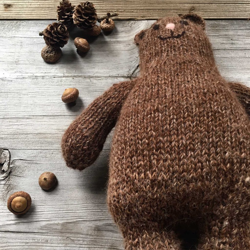 Otso Free Pattern – Our Christmas gift to you! – LoopKnitlounge
