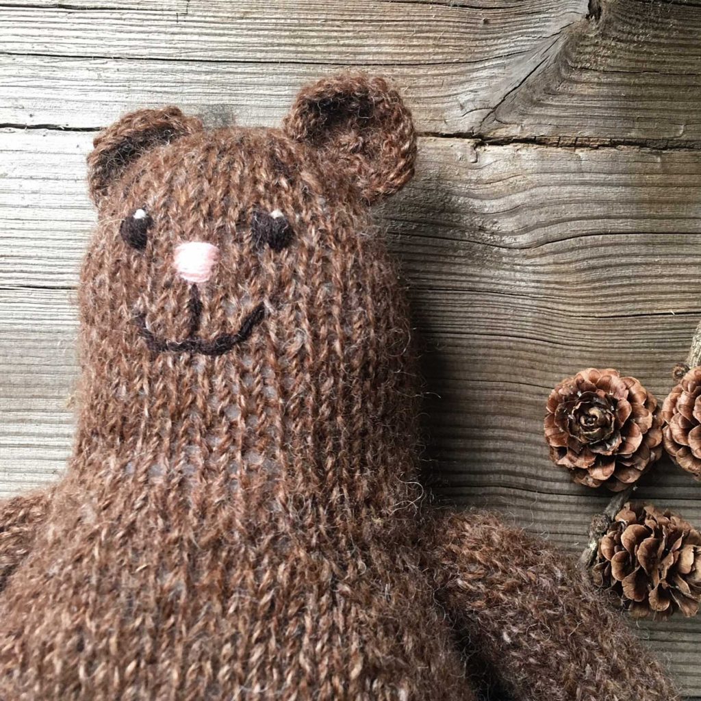 Otso Free Pattern – Our Christmas gift to you! – LoopKnitlounge
