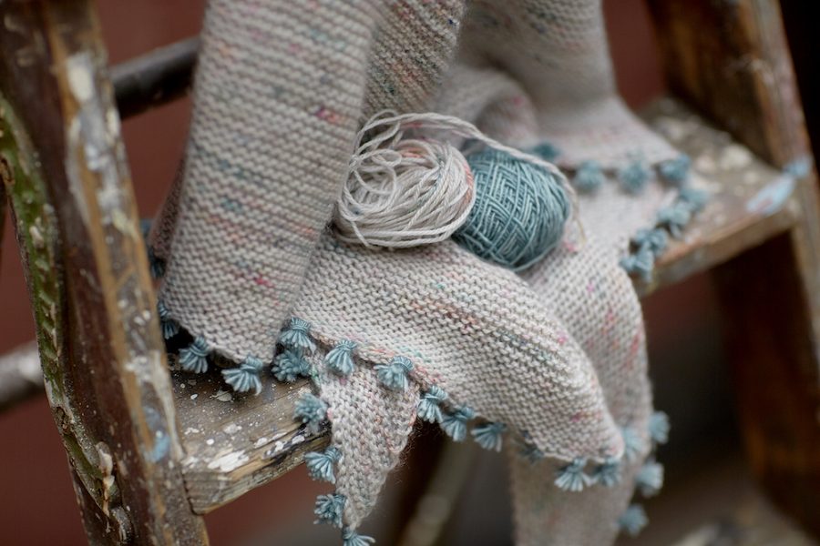 La Bien Aimée Tiny Tassels – 3 new colours! – LoopKnitlounge