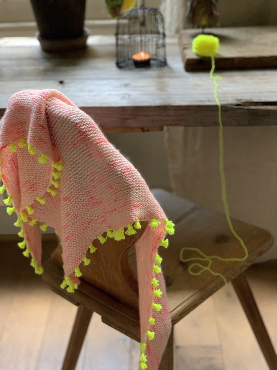 La Bien Aimée Tiny Tassels – 3 new colours! – LoopKnitlounge