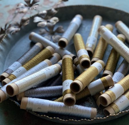 Resilient Stitch : Wellbeing and Connection in Textile Art – LoopKnitlounge