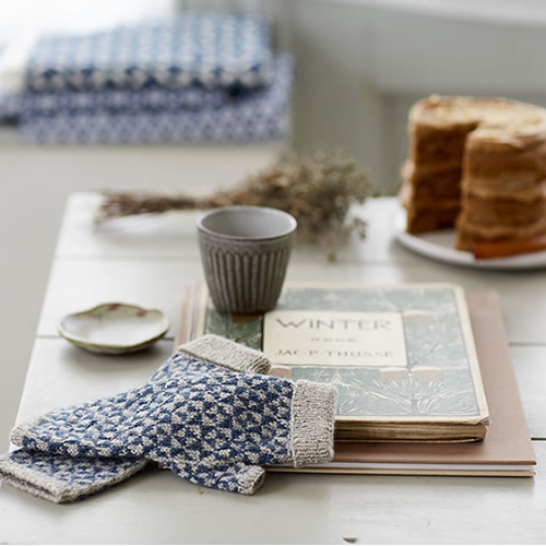 Tiny Tassels for Winter – LoopKnitlounge