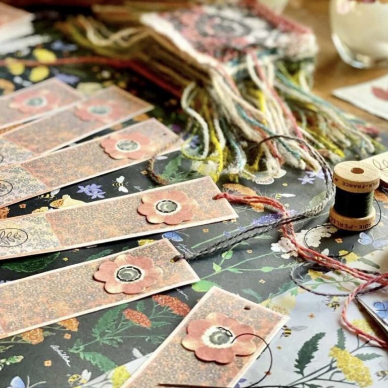 Welcoming the Wonderful ‘Anemone Shawl’ to Loop! – LoopKnitlounge