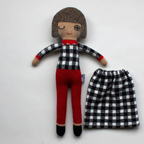 Hello Dolly! Crafted Pals for Creative Minds – LoopKnitlounge